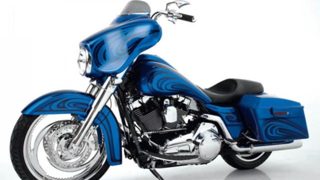 2013 Harley-Davidson Lay-Frame Softail Lowrider | Hot Bike Magazine