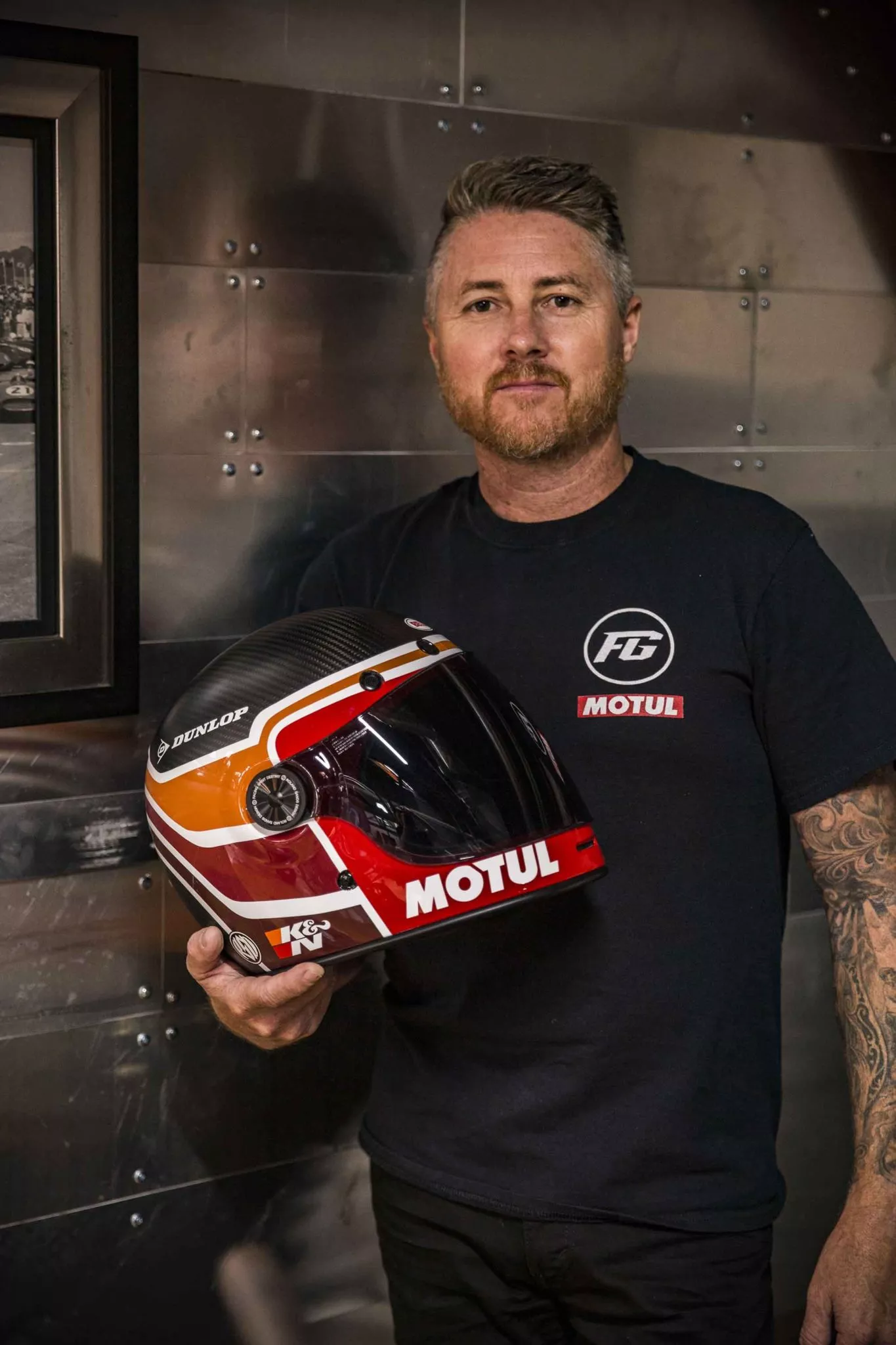 Bell / Roland Sands New Mulholland | Hot Bike Magazine