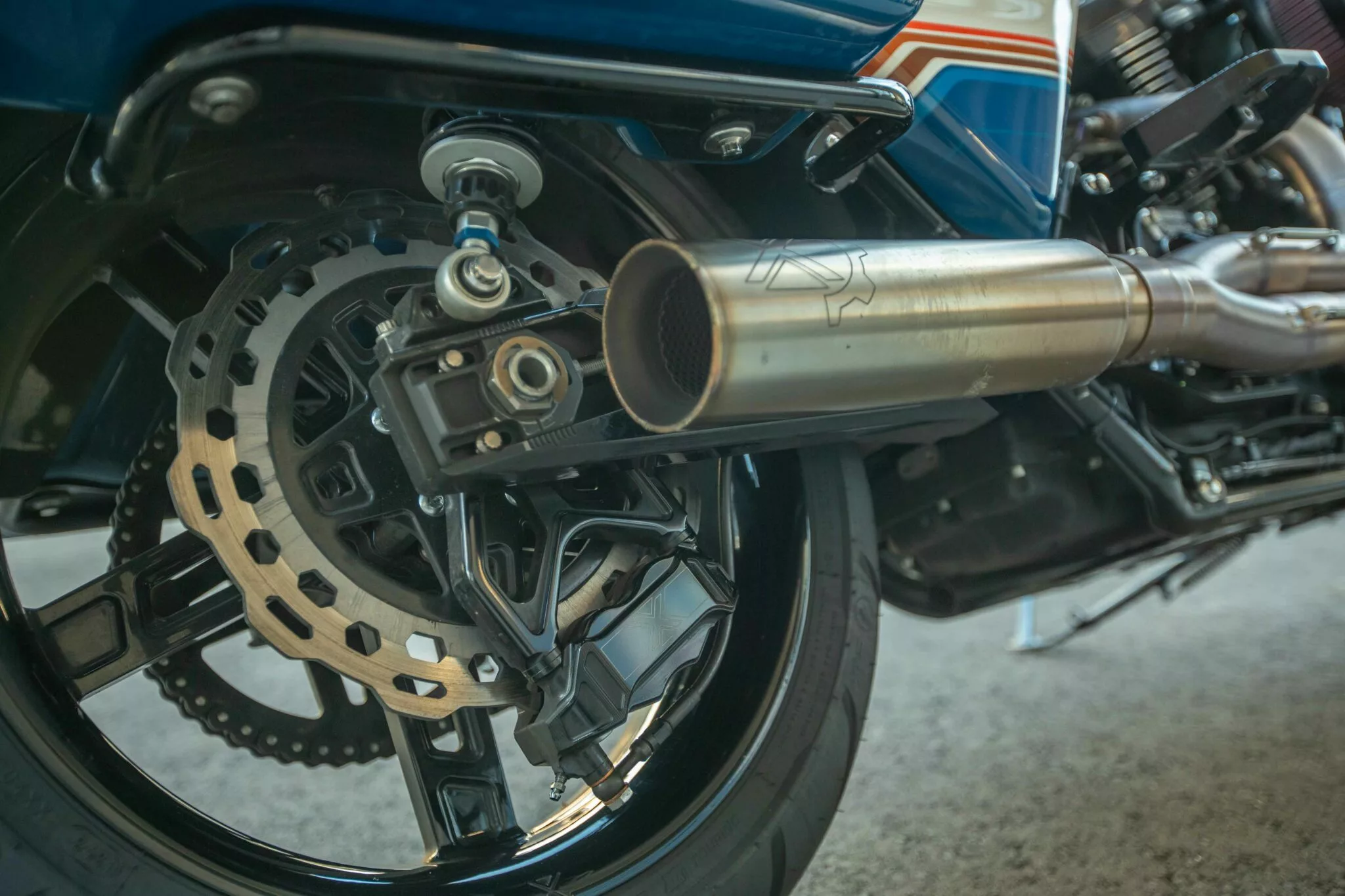 FXR Division's Retro-Modern Road Glide | Hot Bike Magazine