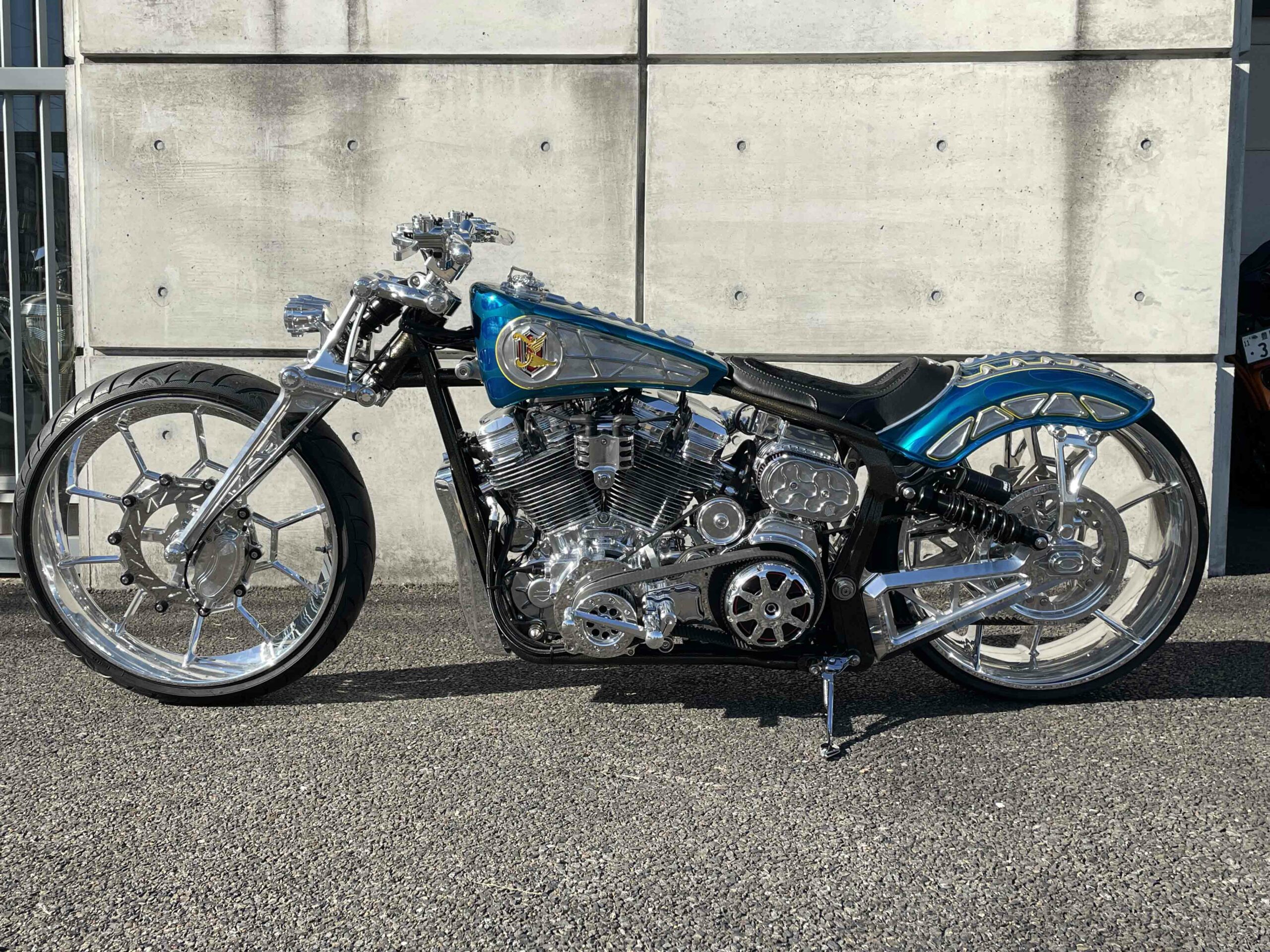 Ken's Factory Builds a New M8 Custom | Hot Bike Magazine