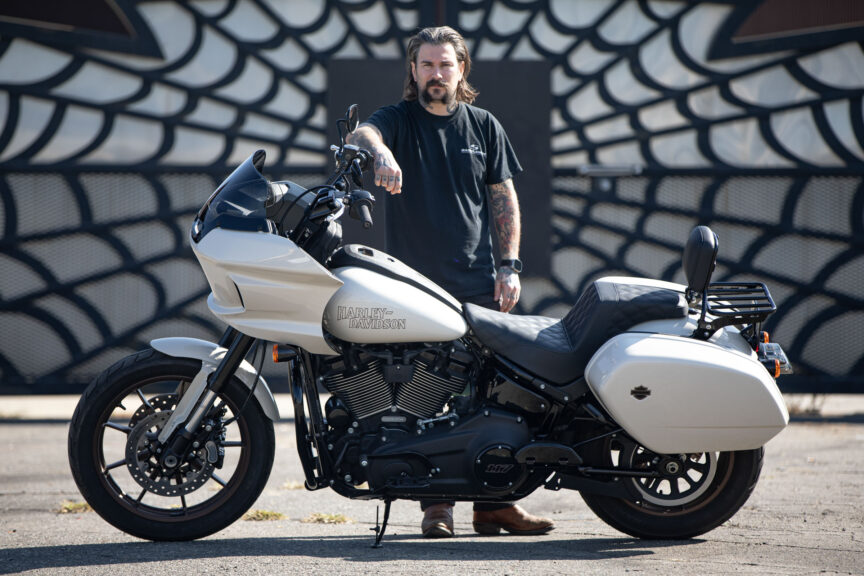 Two-Up Touring, Audio and Suspension for John Sanders’ Harley-Davidson ...